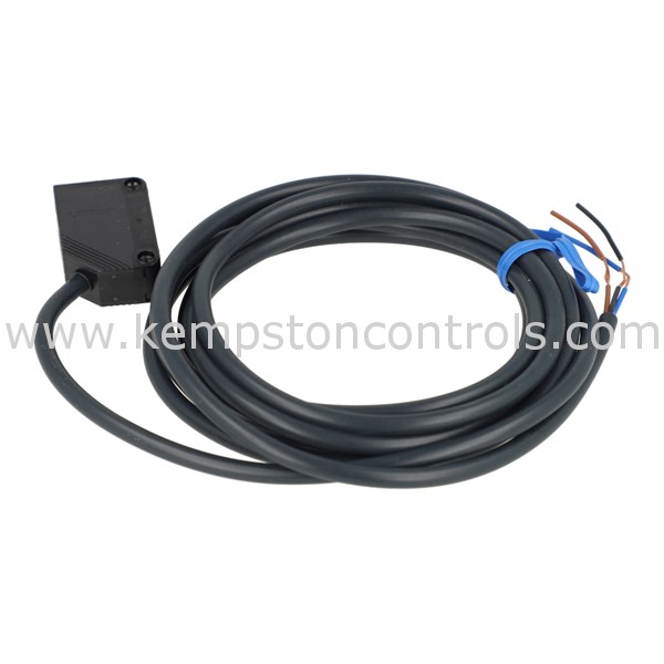 Omron E3Z-D82 2M OMRON PHOTOELECTRIC SENSOR, DIFFUSE, 1M RANGE, PNP, 2M CABLE | Kempston Controls