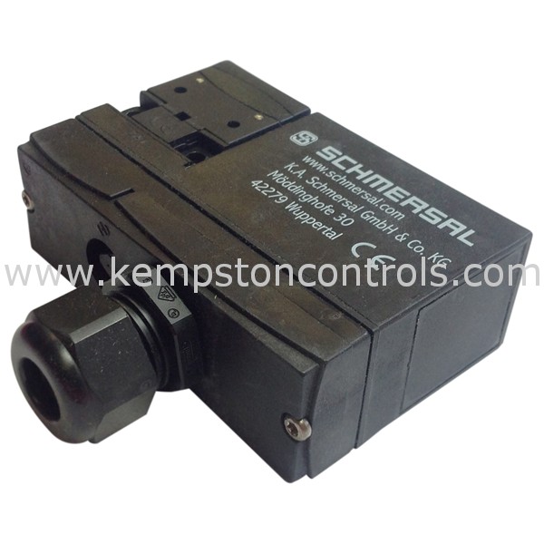 Schmersal AZM170-02ZK-24V SOLENOID SAFETY SWITCH, PLASTIC, 30MM LENGTH ...