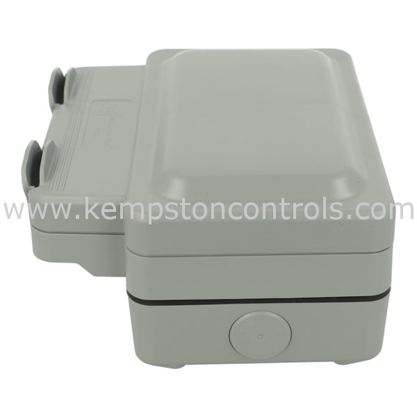 MK Electric K56231GRY MK ELECTRIC PROTECTED SWITCHSOCKET OUTLET, 13A ...