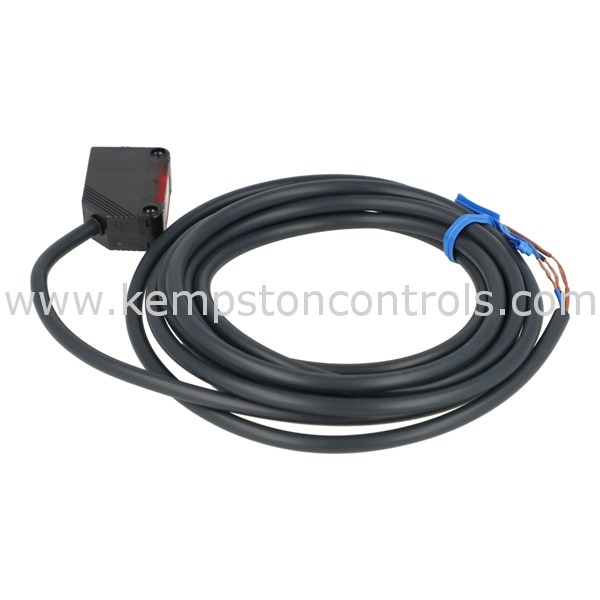 Omron E3Z-R61 OMRON PHOTOELECTRIC SENSOR, RETROREFLECTIVE, 4M RANGE ...