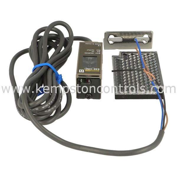 Omron E3S-CR61 2M OMRON RETROREFLECTIVE PHOTOELECTRIC SENSOR, BLOCK SENSOR, 3 M DETECTION RANGE ...