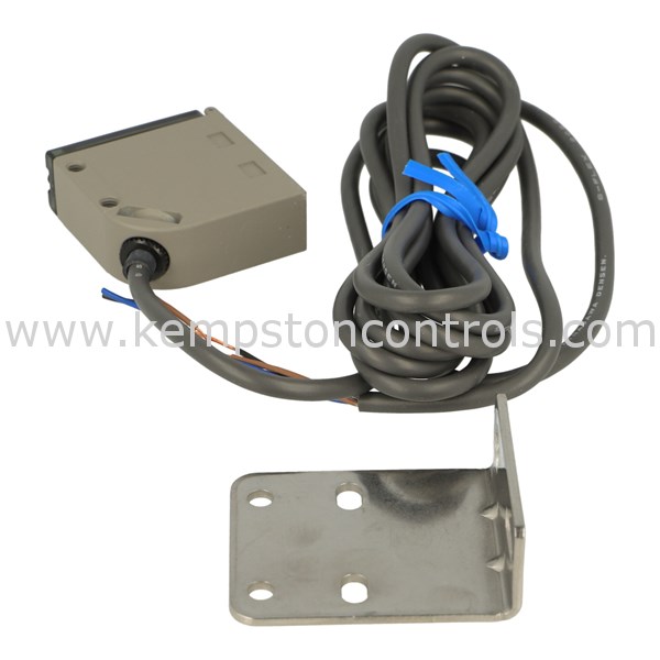 Omron E3S-CL2 OMRON PHOTOELECTRIC SENSOR, 5-500MM RANGE, DISTANCE SETTING BGS, NPN/PNP, 2M CABLE ...