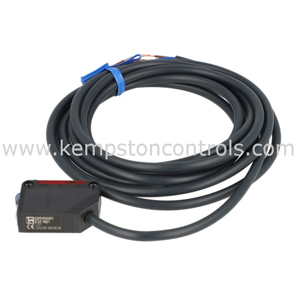 Omron E3Z-R61 OMRON PHOTOELECTRIC SENSOR, RETROREFLECTIVE, 4M RANGE, NPN LO DO, 2M CABLE ...