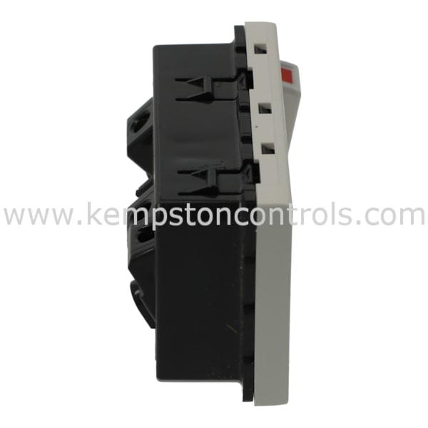 Legrand 572130 LEGRAND 13A, 1 GANG, 2P+E SOCKET, 3 MODULES, ARTEOR ...