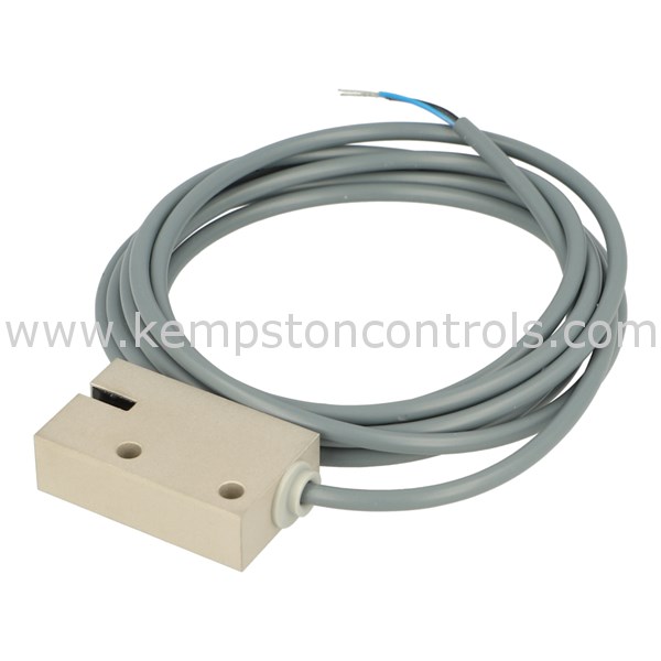 Baumer FEG 12.24.35 BAUMER PHOTOELECTRIC FORK AND ANGLE SENSOR, 935NM WAVE LENGTH, 4.5-30VDC ...