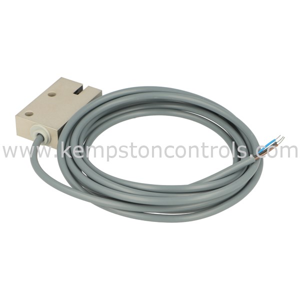 Baumer FEG 12.24.35 BAUMER PHOTOELECTRIC FORK AND ANGLE SENSOR, 935NM WAVE LENGTH, 4.5-30VDC ...