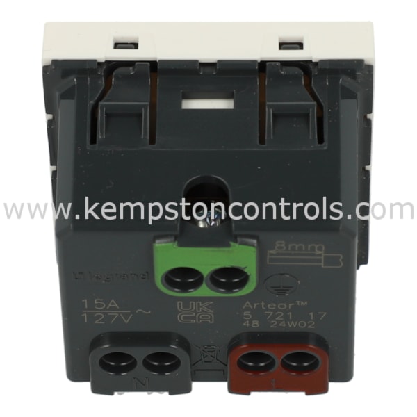 Legrand 572117 LEGRAND 2P +T 15A 127V SHUTTERED WH | Kempston Controls