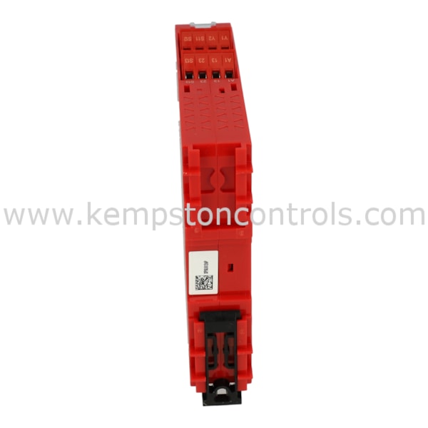 Schneider XPSUS12AP SCHNEIDER SAFETY MODULE, CAT.4, FEATURES 2*XPSUAF ...