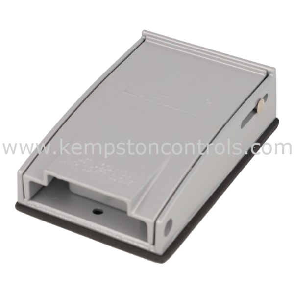 Hubbell WP26V HUBBELL WATERPROOF GFCI PLATE,VERT, CAST ZINC | Kempston ...