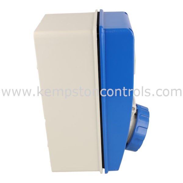 Gewiss GW66204N GEWISS VERTICAL SWITCHED INTERLOCKED SOCKET ,16A, 2POLE ...