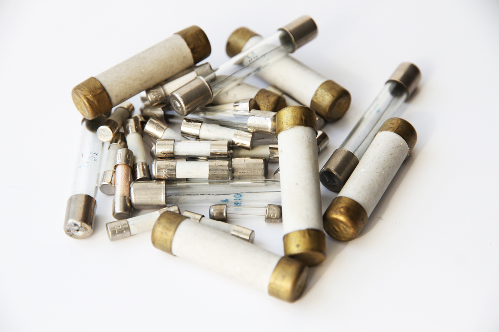 A simple guide to fuses | Kempston Controls Electronic Components ...