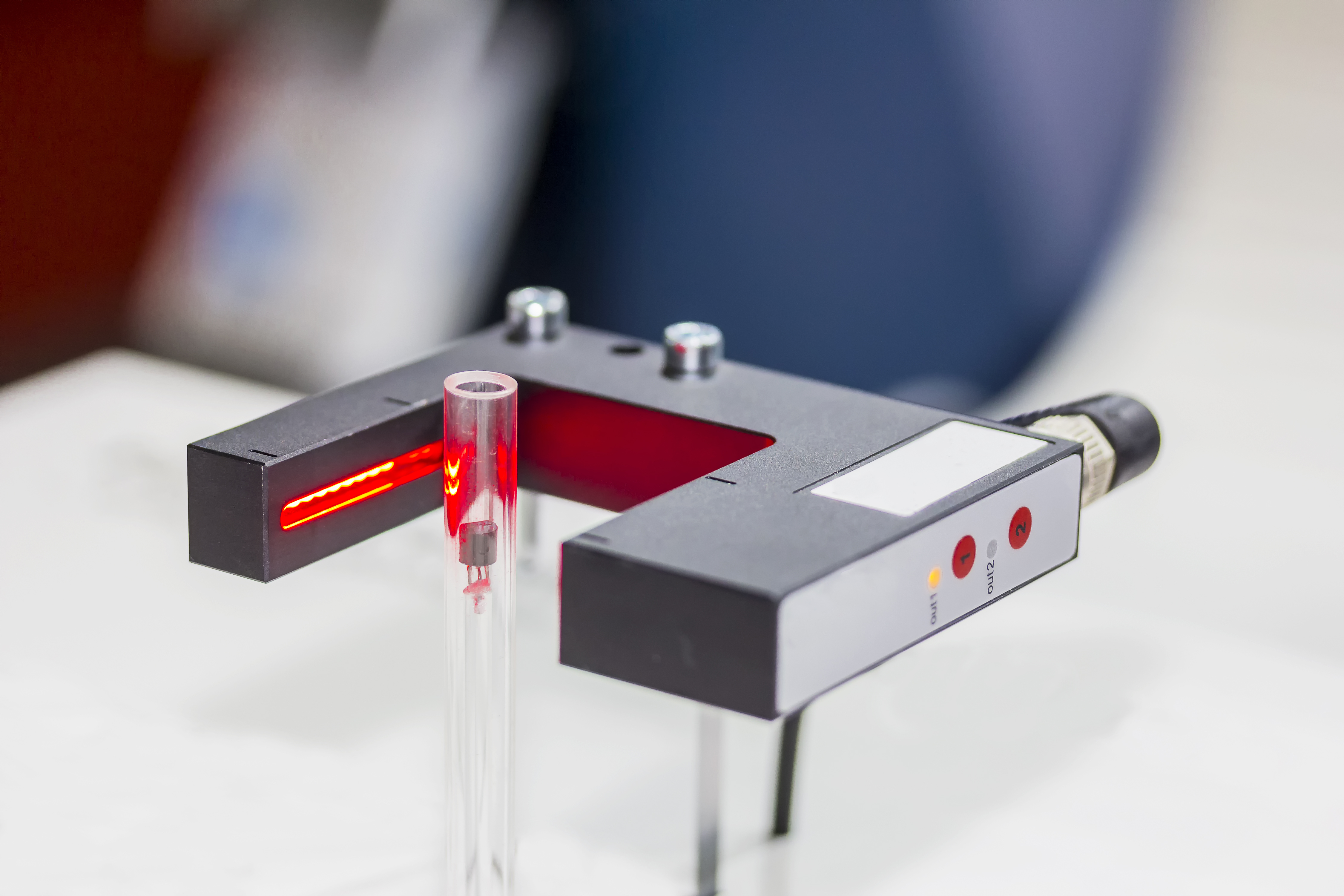 Photoelectric-Sensors | Kempston Controls Electronic Components Distributor